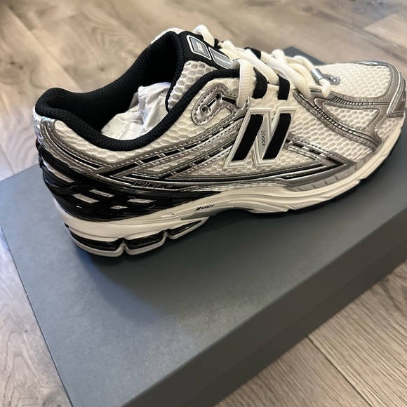 New Balance | Shoes | New Balance 96r | Poshmark